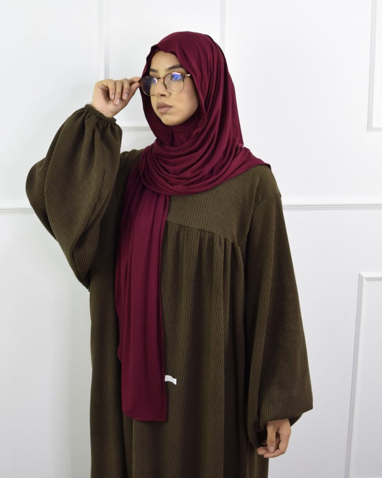 Instant Modal Hijab Burgundy - Ina Collection